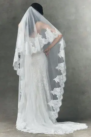 Watters Angelique Lace Chapel Veil