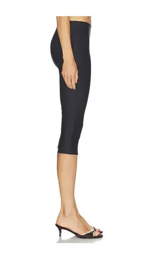 SKIMS Body Capri