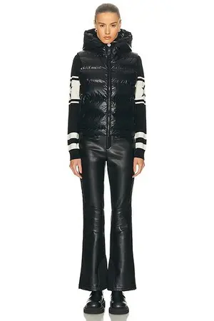 Perfect Moment Schild Sweater