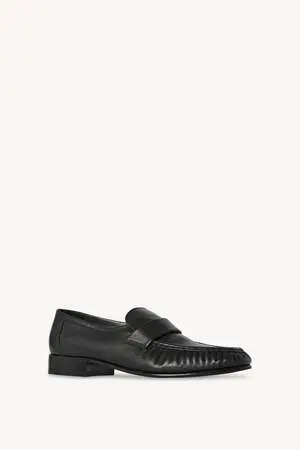 THE ROW Soft Loafer In Leather - Black