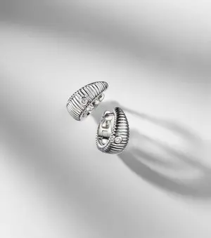 Yvonne Léon Berlingot Nano Hoop Earrings - Silver