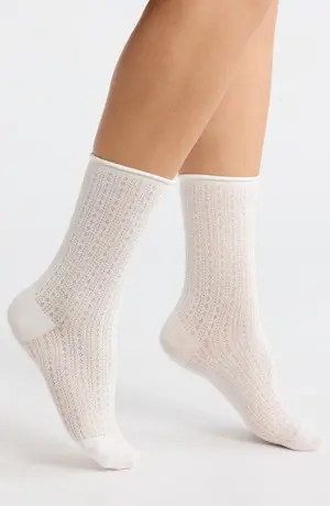 CASA CLARA Pointelle Stitch Crew Socks - White