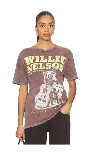 Daydreamer Willie Nelson Red Headed Stranger Weekend Tee