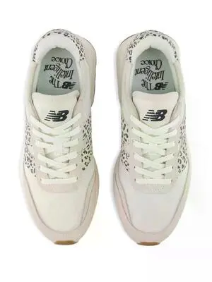 NEW BALANCE 370 Leopard-print Sneakers