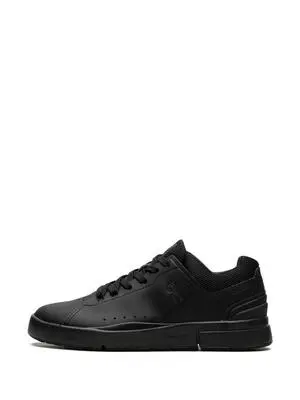 On The Roger Advantage Sneakers - Black