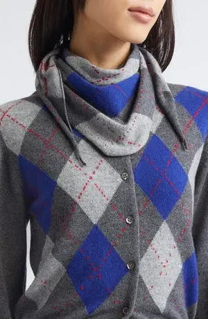 Johnstons Of Elgin Clan Plaid Cashmere Triangle Scarf - Ju1614 Mid Grey