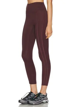 Nike High Waisted 7/8 Legging In Burgundy