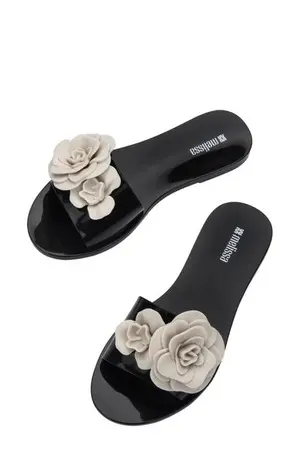 Melissa Babe Petals Slide Sandal - Black/beige