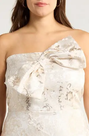 SUGARLIPS Lola Jacquard Strapless Dress