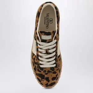 Valentino Garavani Upvillage Sneakers - Brown