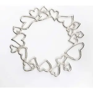 LUNARES Hearts Charger - Silver