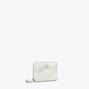 Tory Burch Small Kira Diamond Quilt Distressed Charm Zip-around Wallet - Blanc