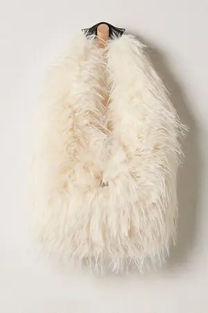 Fur Shoulder