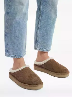 Fendi Afterski Crosta Ff Clogs