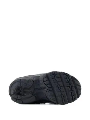 NEW BALANCE 740 Bungee Lace Sneakers - Black