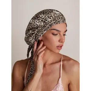 SILKSILKY Mulberry Silk Sleep Cap With Tie Detail - Leopard