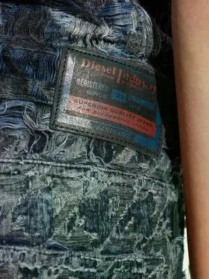 DIESEL® Frayed-effect Jeans - Grey
