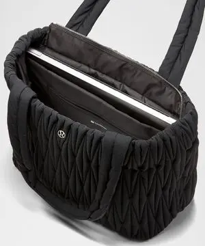 Lululemon Diamond Quilted 14l Tote Bag