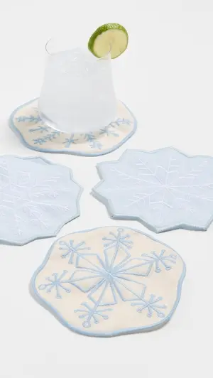 PIECEWORK Set Of Snowflake Napkins