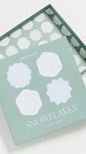 PIECEWORK Set Of Snowflake Napkins