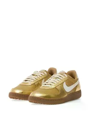 Nike Swoosh Field General Sneakers