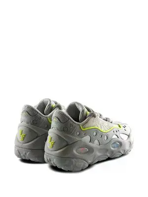 PUMA Cut-out Detail Sneakers