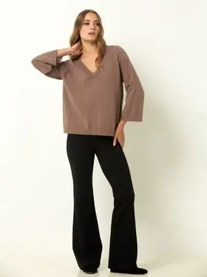 SINGLE STITCH Drop Shoulder V-neck Sweater - Deep Taupe