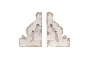 STORIED HOME Decorative Distressed Magnesia Corbel Bookends - White