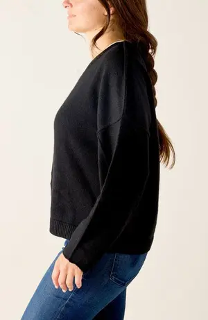 VOYAGEUR BY MERSEA Lugano Cashmere V-neck Sweater
