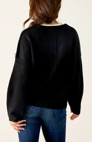 VOYAGEUR BY MERSEA Lugano Cashmere V-neck Sweater