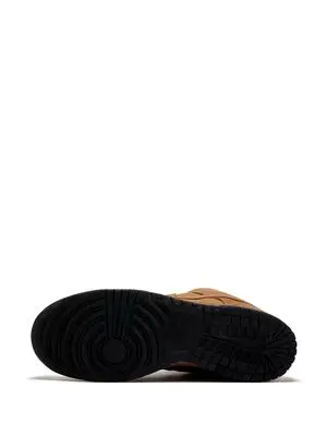 Nike Dunk Low Pro Sneakers - Brown