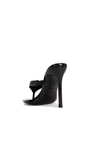 MICHAEL COSTELLO X Aries Heel