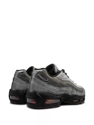 Nike Air Max 95 Sneakers