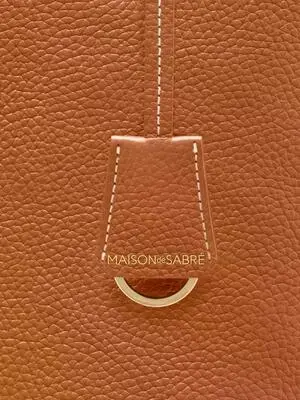 MAISON DE SABRE Tall Leather Tote