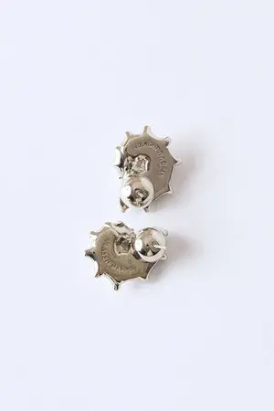 CLASSICHARMS Leah Seashell Stud Earrings - Silver