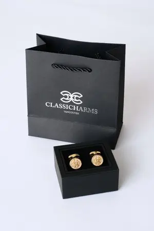 CLASSICHARMS Constantine Regal Round Cufflinks - Gold