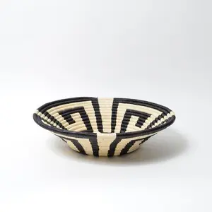 MAADILI COLLECTIVE Intersect Basket