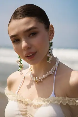 CLASSICHARMS Nina Baroque Pearl Choker Necklace