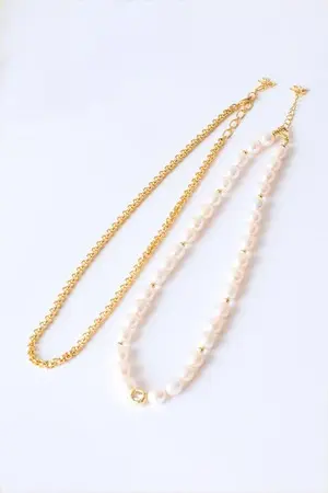CLASSICHARMS Ella Freshwater Pearl Layered Necklace Set - Gold/clear