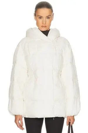 Varley Kaia Quilted Coat