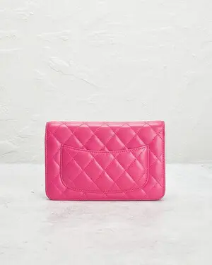 FWRD RENEW Chanel Lambskin Wallet On Chain