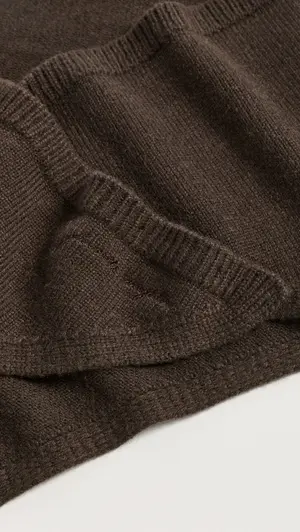 FAVORITE DAUGHTER The Triangle Scarf - Ganache