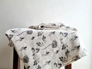 CG HUNTER Floral Tablecloth