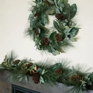 CG HUNTER 28 Inch Magnolia, Eucalyptus, Pinecone
