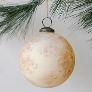 CG HUNTER Marble Matte Cream Glass Ornament - Crème