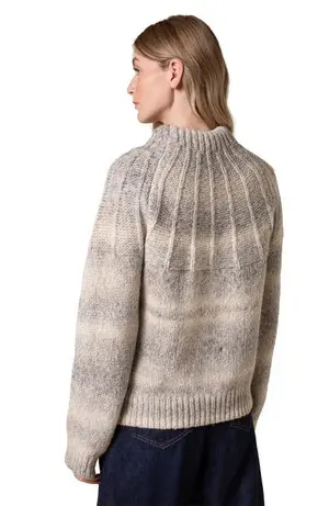 CELTIC & CO. Sunbeam Stitch Yoke Sweater