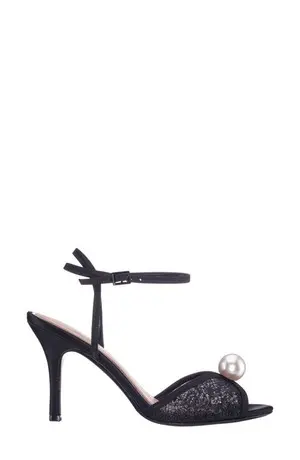 Nina Vyra Ankle Strap Sandal - Black