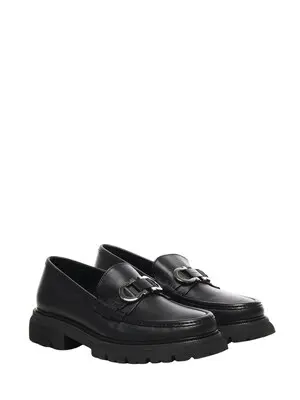 FERRAGAMO Gancini Loafer