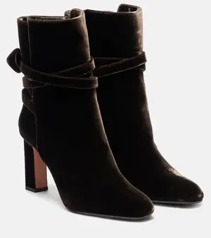 Bow Detailing Booties