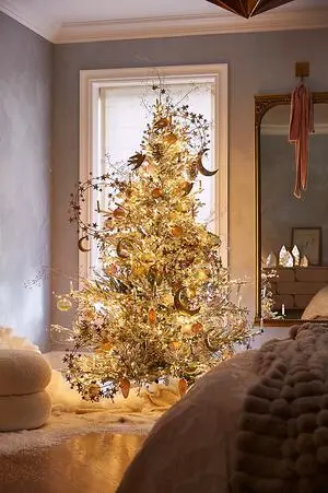 TERRAIN Iron Celestial Star Garland